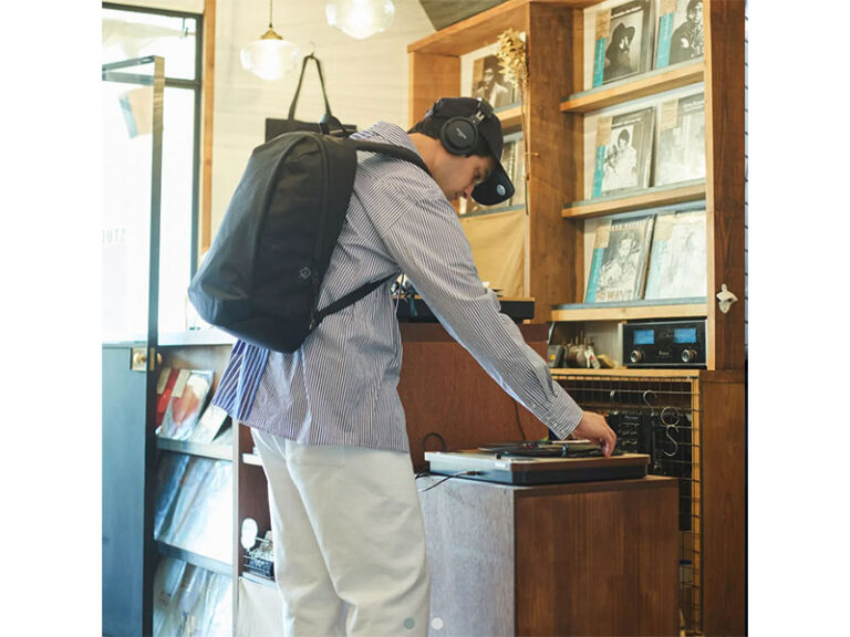 WEXLEY STEM BACKPACKレビュー | デザインと実用性に優れたバックパック