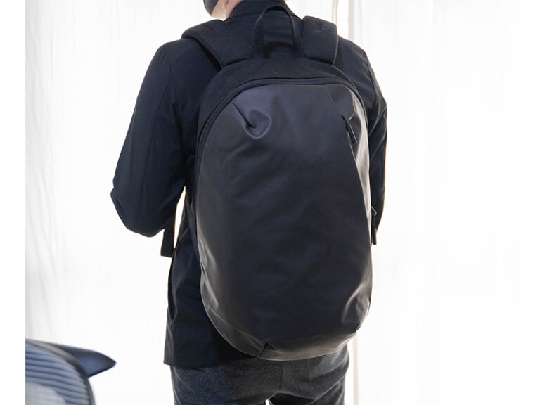 WEXLEY STEM BACKPACKレビュー | デザインと実用性に優れたバックパック