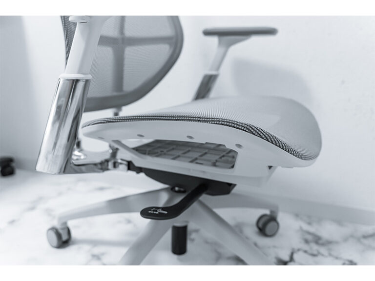 Palmwork パームワークチェア レビュー | リモートワークにオススメ！コスパ抜群のワーキングチェア