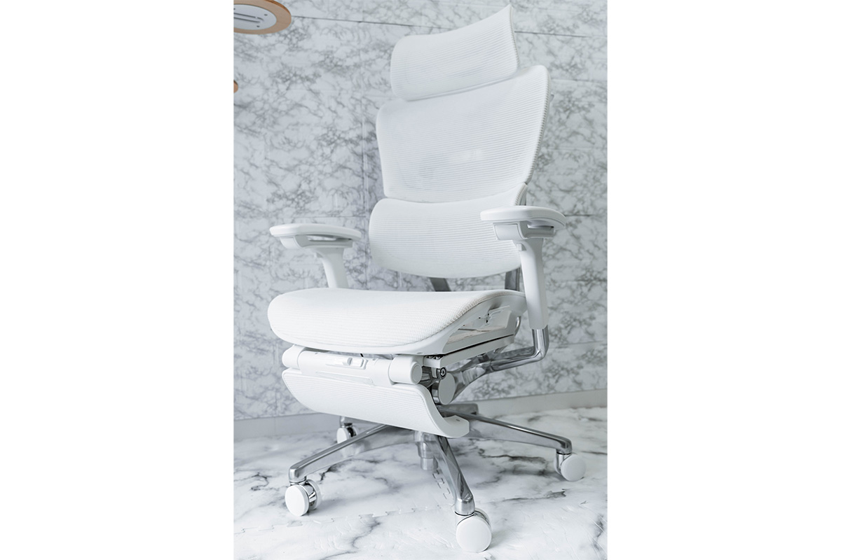 COFO Chair Premium ホワイト レビュー | 限定クーポンあり ！テレワークにオススメのワークチェア