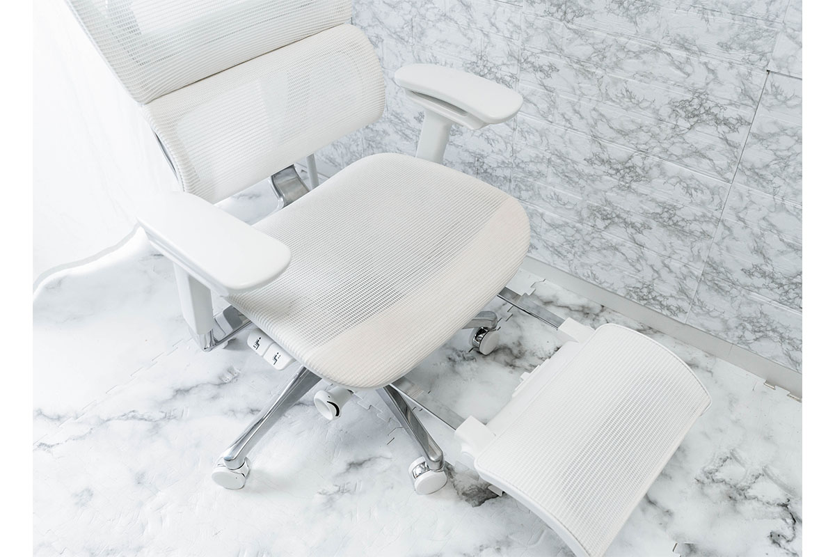 COFO Chair Premium ホワイト レビュー | 限定クーポンあり ！テレワークにオススメのワークチェア