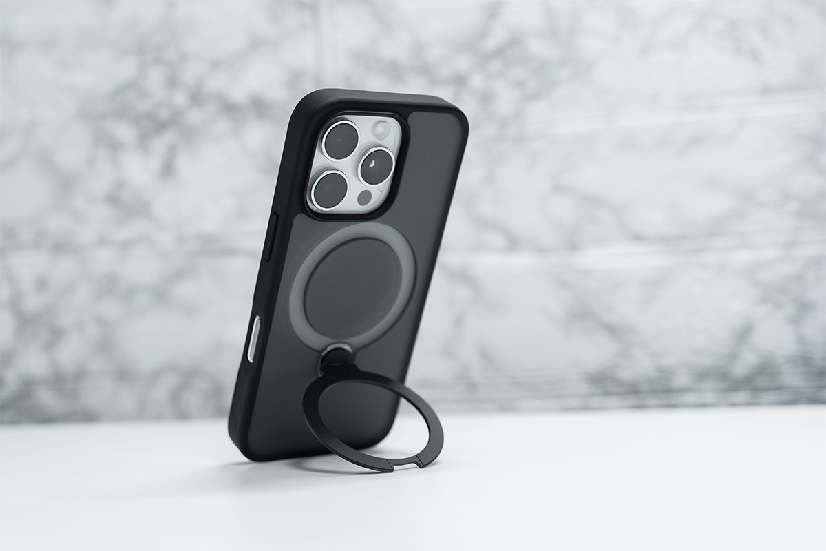 CASEKOO MagicStand Pro レビュー | コスパに優れたMagSafe対応のiPhone用ケース