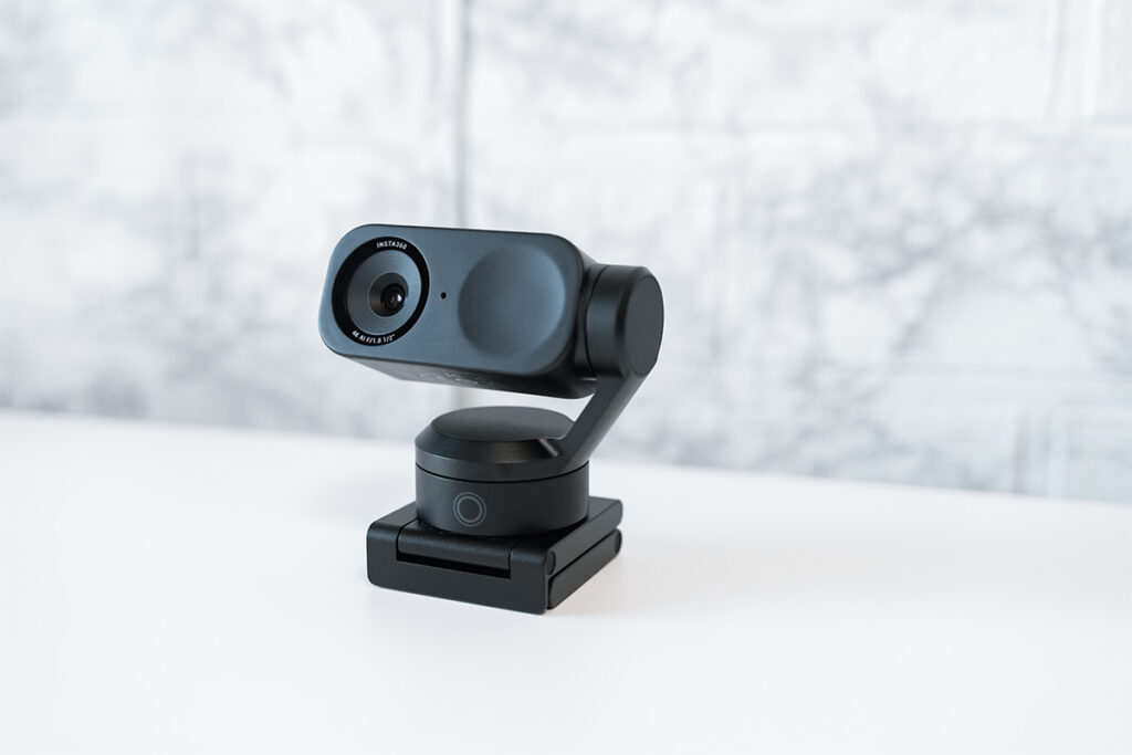 Insta360 Link 2 レビュー | AIによる自動追跡機能搭載の高性能Webカメラ