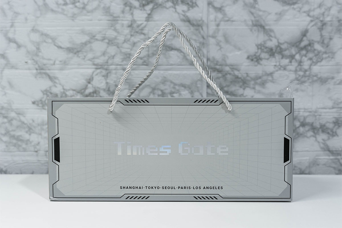 Divoom Times Gate レビュー | 好きな画像を表示できるオシャレな未来時計